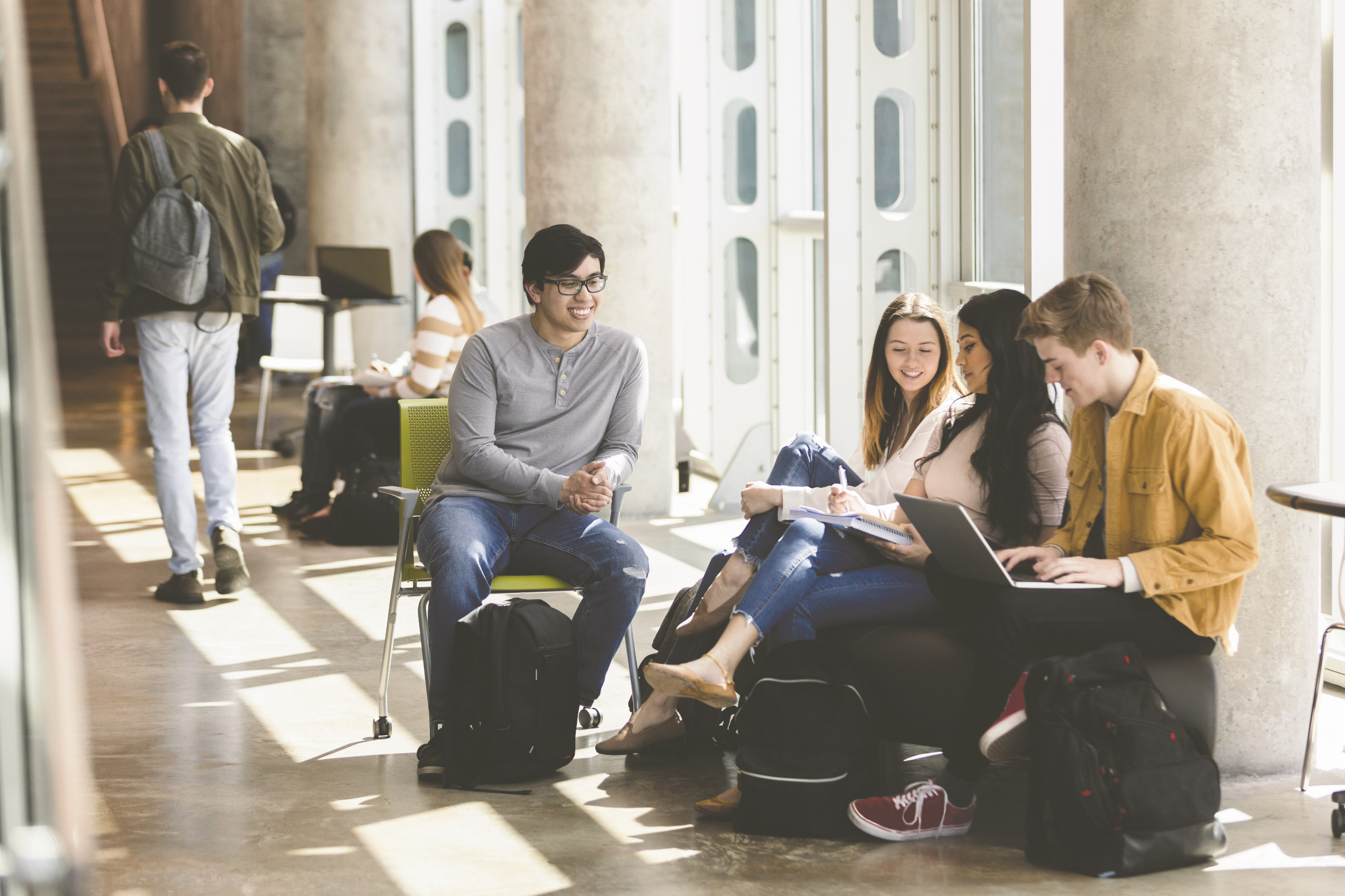 Duales Studium: Theorie und Praxis verbinden - von Beginn an!